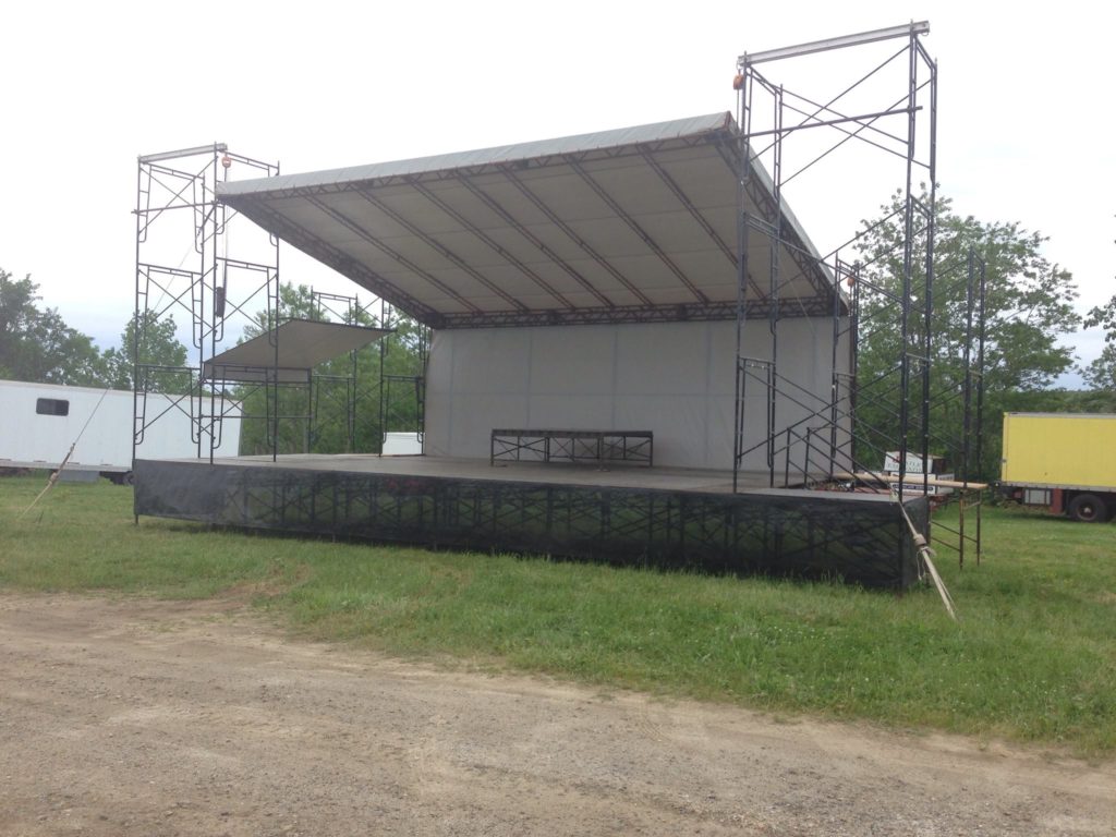 Standard Stage - FLH Entertainment Staging Co.